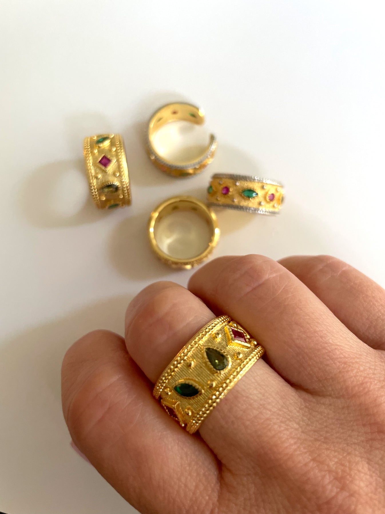 Jewel Ring – Vita Ambita