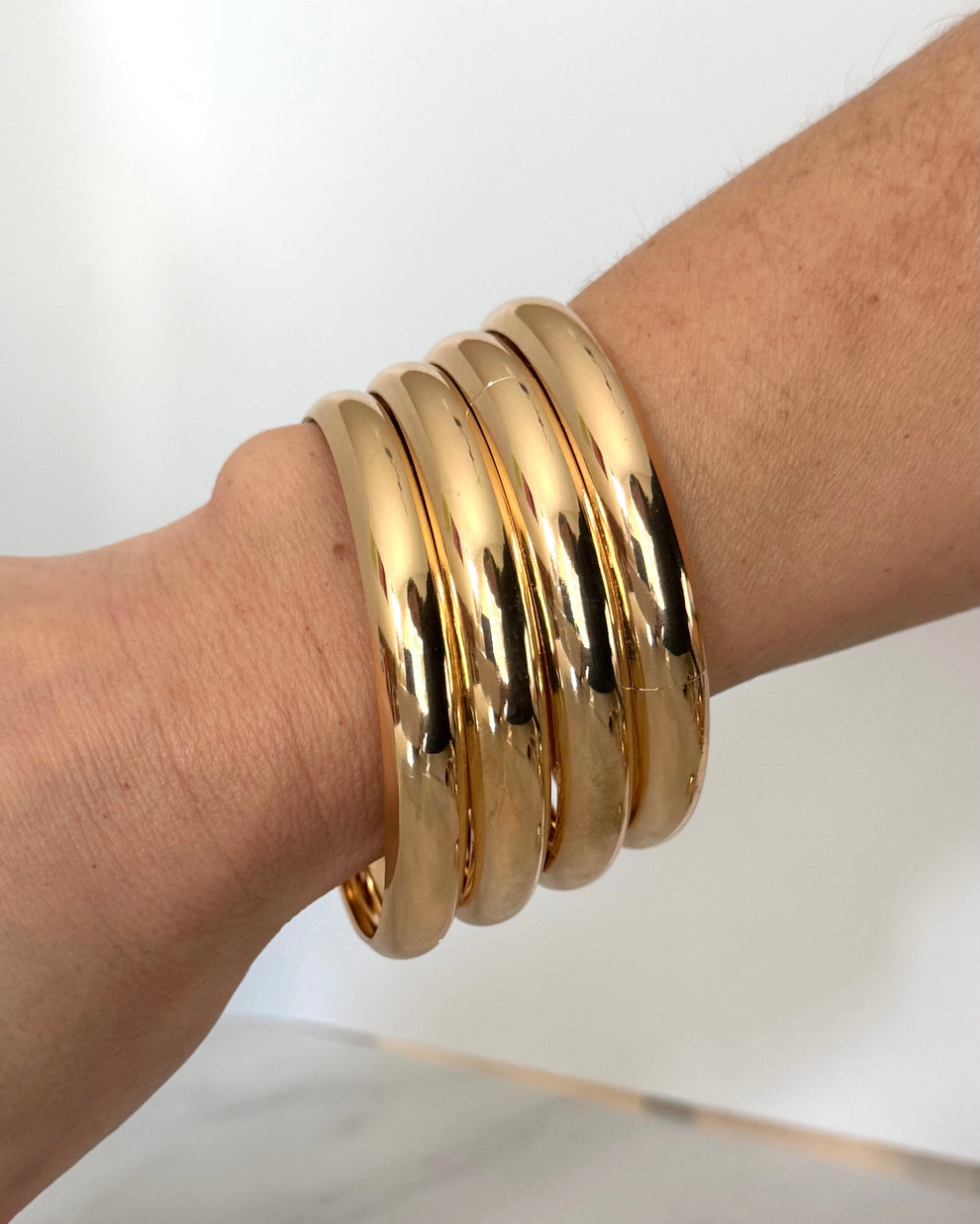 Cleo Bangle – Vita Ambita
